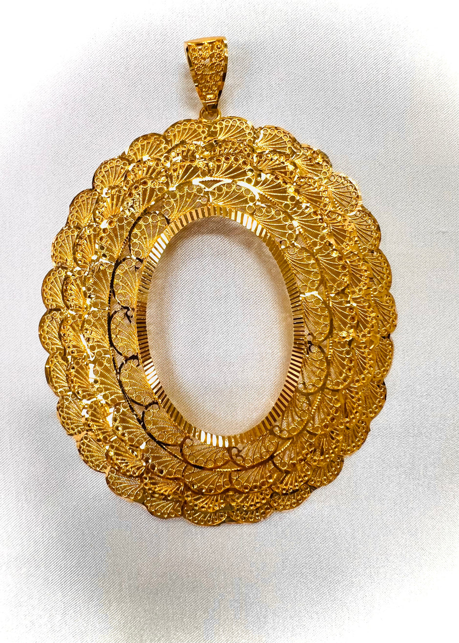 1 Oz Gold Bar Frame – Ramallah Jewelry